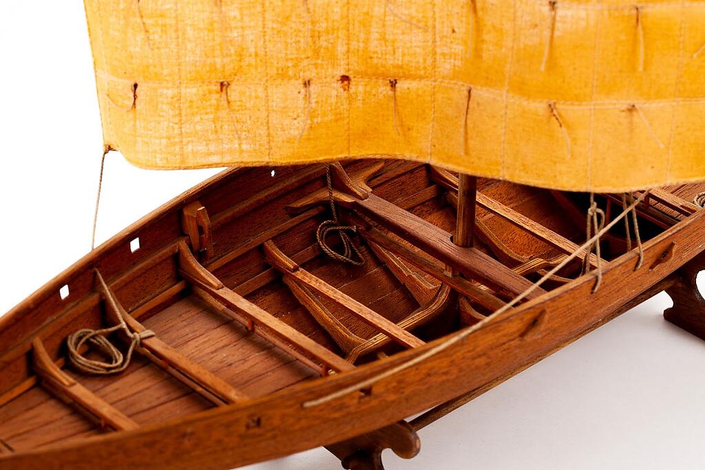 Roar Ege Viking skip 1:24 tre skrog Billing Boats - Norwegian Modellers
